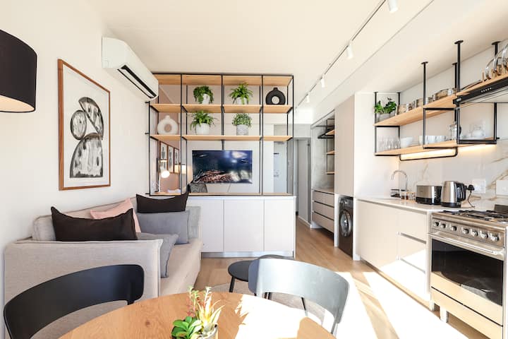 Nautical Horizon Studio - Rooftop Pool, & Aircon - Kapstadt