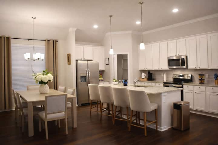 Cozy Boho-chic Retreat • Easy Check-in • Fast Wifi - Temple, TX