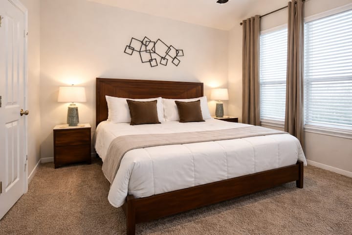 Cozy Boho-chic Retreat • Easy Check-in • Fast Wifi - Temple, TX