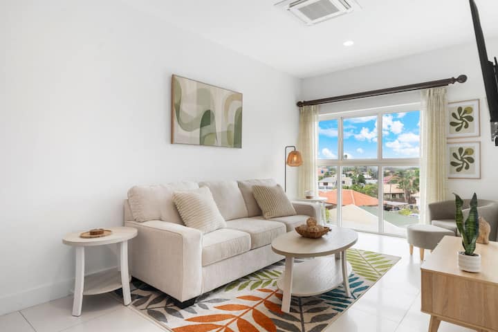Noord Retreat: 2br Condo With Pool Access - Aruba - Aruba