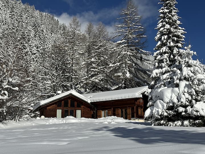 Chalet Guapa, Escapade A La Montagne, Avec Jacuzzi - Chamonix-Mont-Blanc