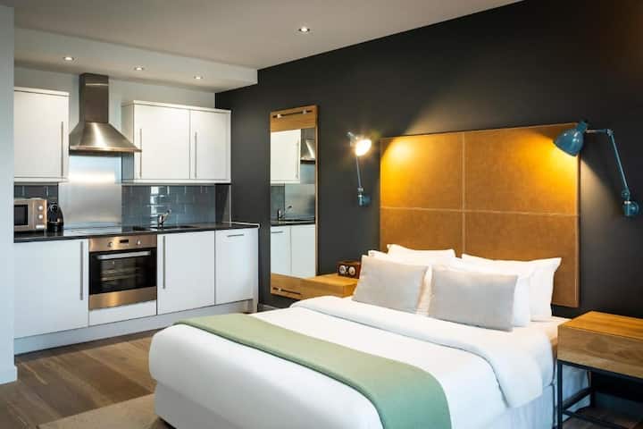 Studio Apartment Near Carville Hall Park South Lon - ブレントフォード
