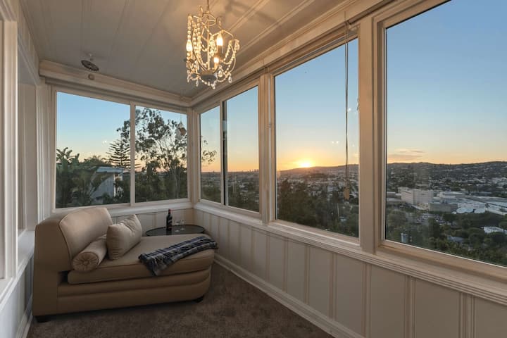 Stunning Panoramic Views, Los Feliz Hills Retreat - Koreatown - Los Angeles