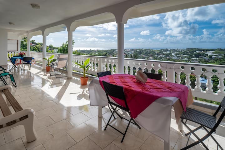 Fleur De Bambou -Vue Mer Et Montagne, Proche Plage - Guadeloupe