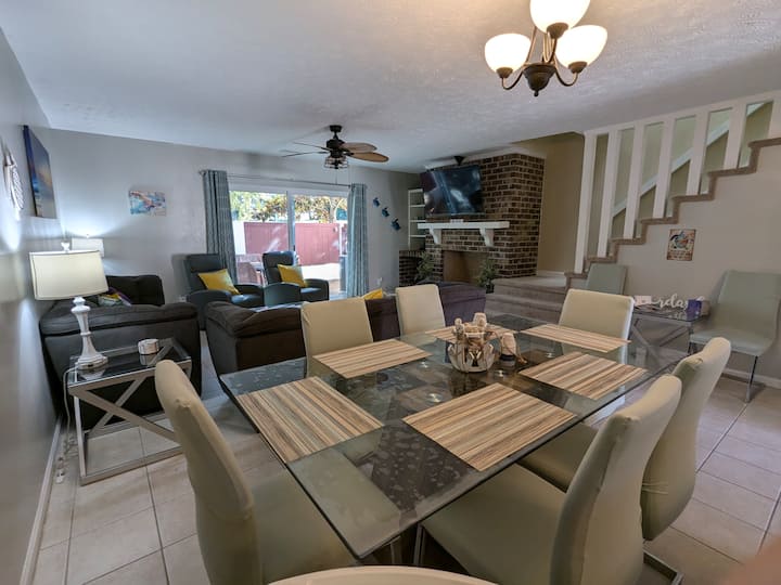 Rusty Turtle Beach House - Myrtle Beach, SC