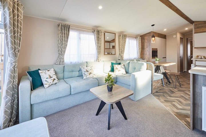 Host & Stay | Serenity - Malton