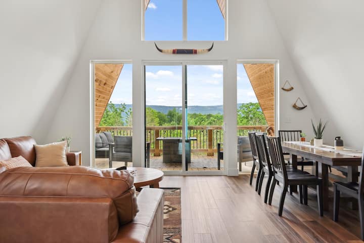 Buffalo Bluff | Western A-frame |Mtn Views + Goats - Lookout Mountain, TN