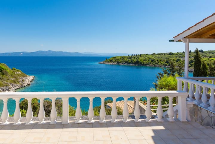 Dolphin Villa 3 - Paxi