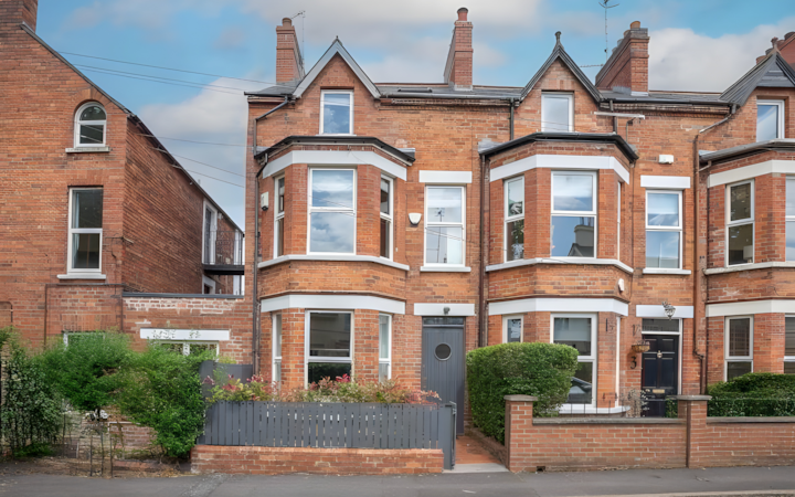 Elegant Victorian House - Belfast