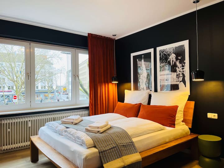 Klassen Stay -At Central Station| Netflix - Aachen