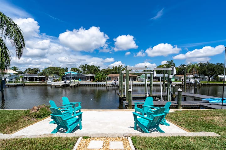 Fall Luxury Escape — Thanksgiving By Tampa Bay! - Tampa, FL