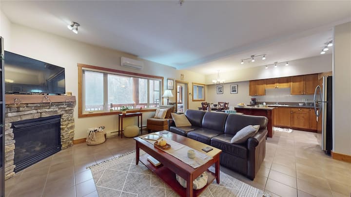 Your Home Base For Adventure-ski-bike-relax-soak - Kimberley, BC, Canada