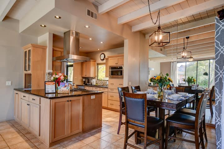 Sedona Oasis & Casita W/ Red Rock Views By Chapel - Sedona