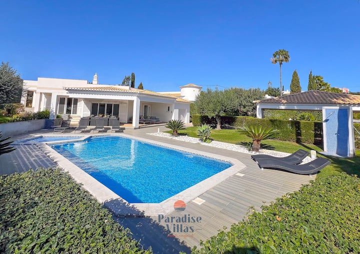 Beautiful 4-bedroom Villa With Garden And Pool - Albufeira
