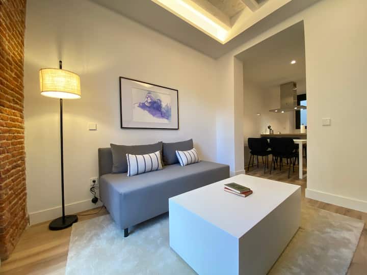 W* | Majestic 2br At Palacio Real - Madrid