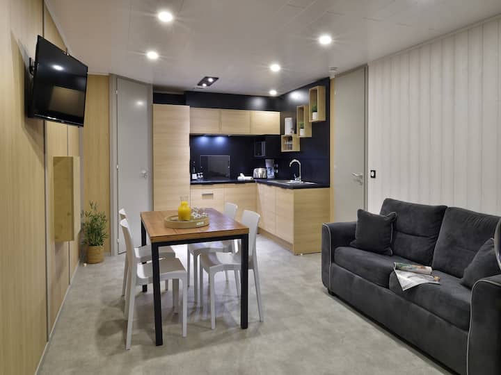 Chalet Dans Résidence Avec Accès Direct à La Mer - Sartène