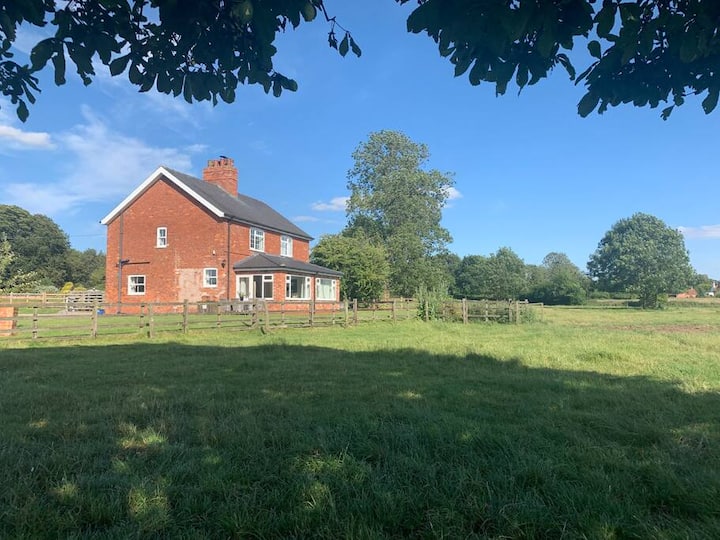 Beautiful North Cottage, Bainvalley Cottages - Horncastle