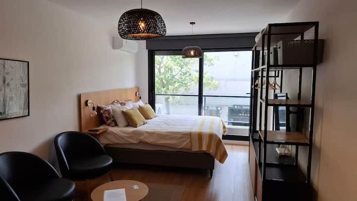 Albahaca - Frente A Shopping - Montevideo