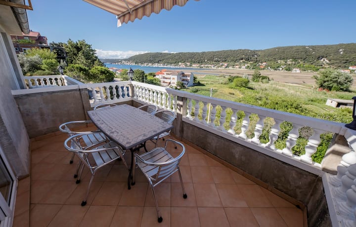 Apartments Gordana - Two Bedrooms A4 Purple - Lopar