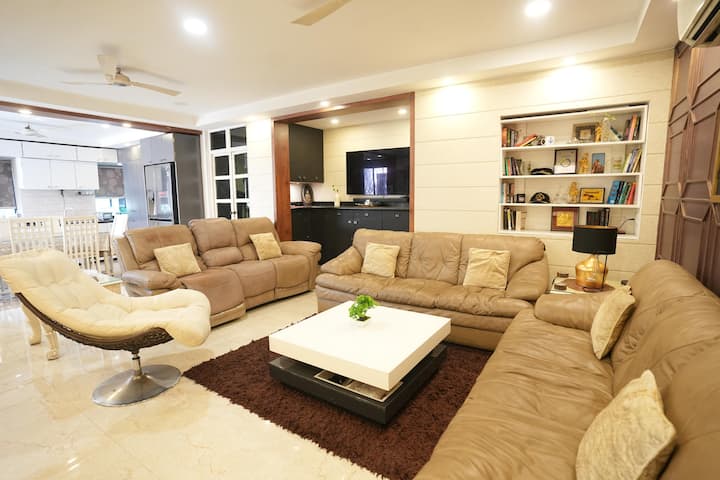 Eastern Elyst By Jadecaps|nr Bp Poddar Hsp Alipore - Kolkata