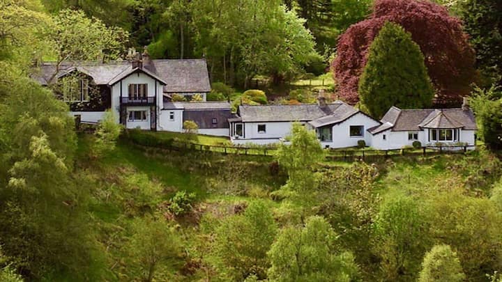 Dhivach Lodge - Loch Ness