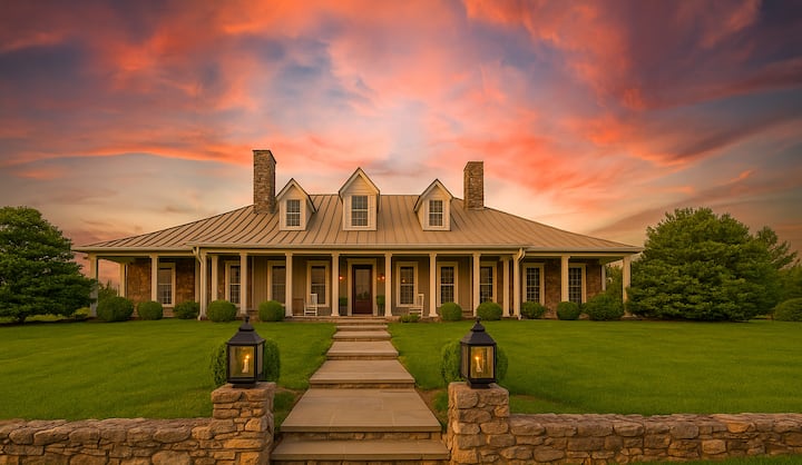 Indulge In Elegance: 7 Br Manor In Historic Waterf - Waterford, USA