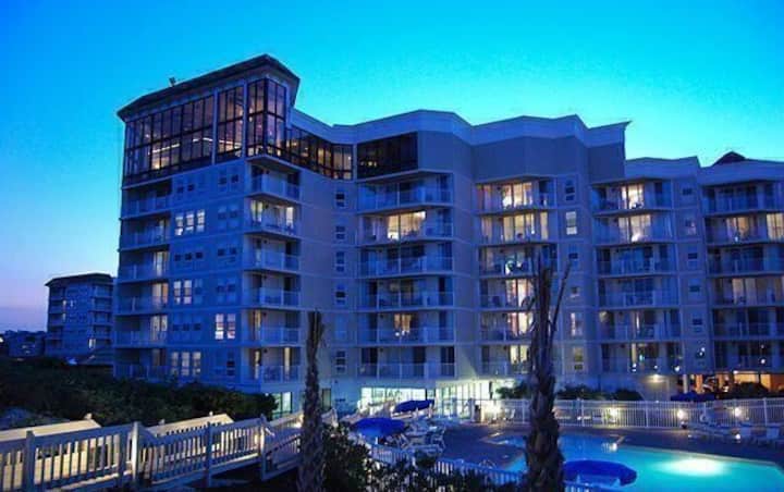 Captain's Retreat-st. Regis Condo #2104 - North Topsail Beach, NC