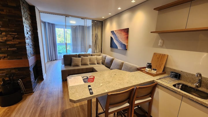 Aconchegante Flat Serra Class - Canela