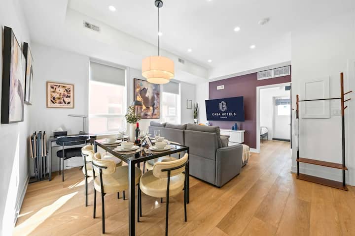 Casa Hotels Mccaul | Brand New Stylish Dt Stay - Toronto