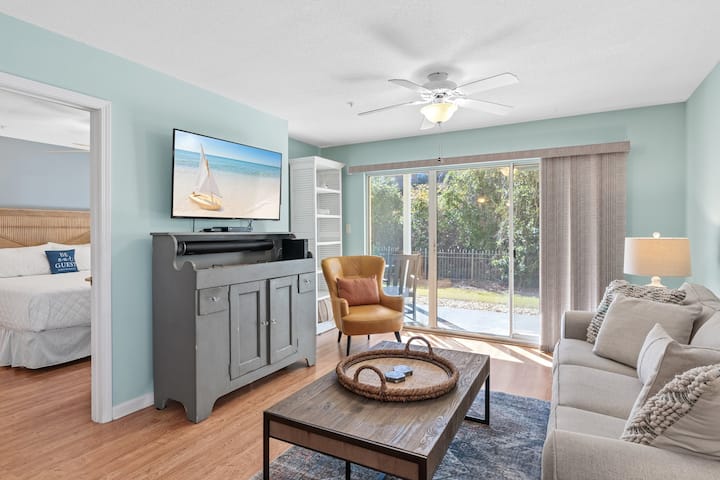Pet Friendly, 1st Floor, Close To Beach - Miramar Beach, FL