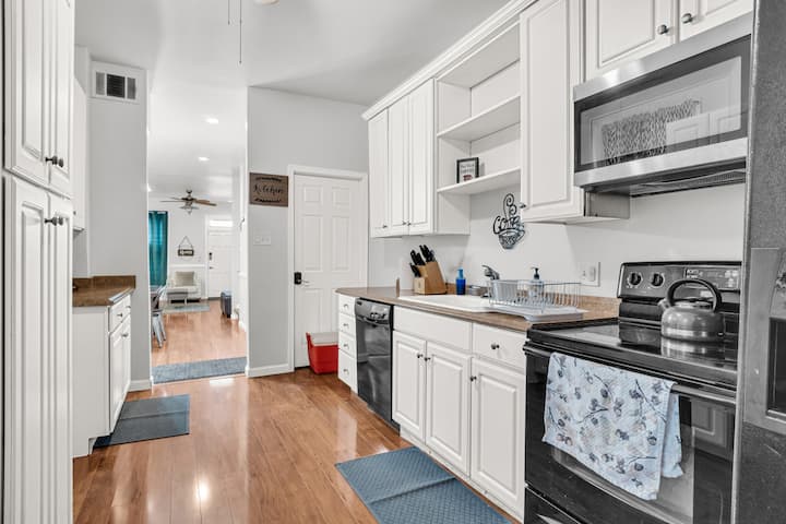 Water Front Property Sleeps 10|farm House|hershey - Harrisburg, PA