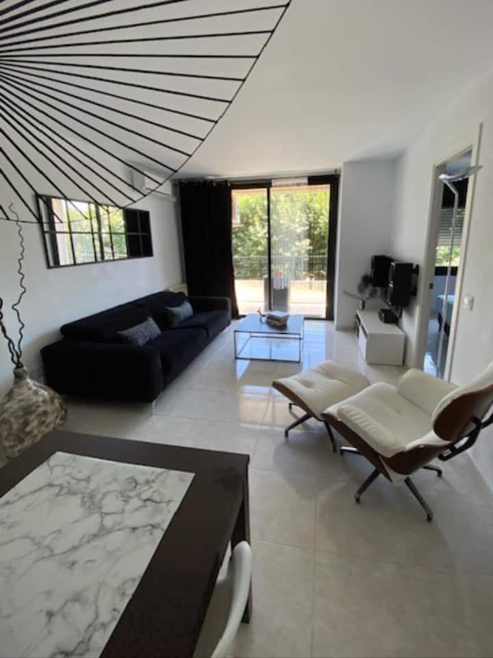 Vivalidays Yolanda - Calella - Calella