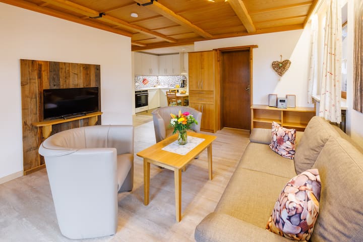 Ii, Ferienwohnung Rauschberg 54m² Mit Balkon - Ruhpolding