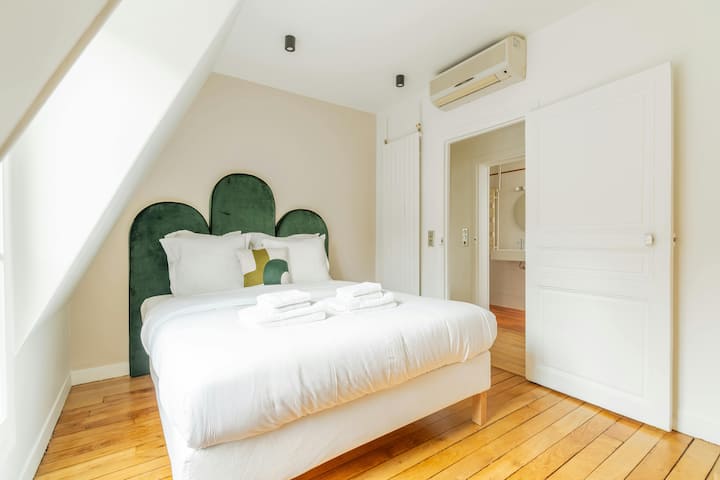 Hotelhome Paris 16 - Family Apartment With 2 Rooms - Paris