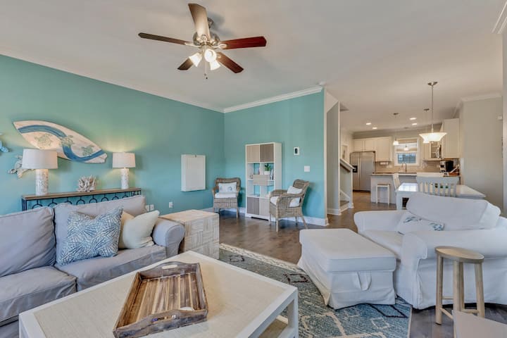 The Sunny Kure - 5 Minute Walk To The Beach! - Kure Beach, NC