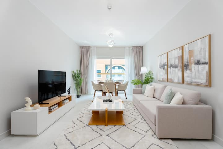 Peaceful 2br At Dubai Marina - 