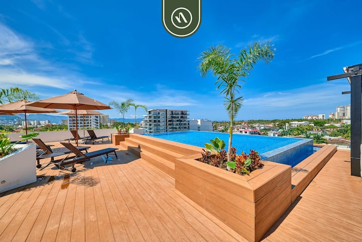Stilysh 2 Br Condo In Versalles - Rooftop Pool - Puerto Vallarta