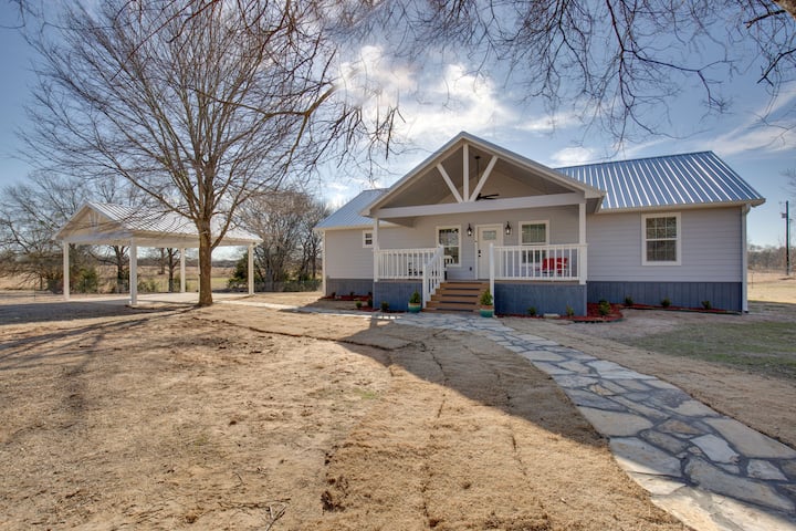 < 1 Mi To Lake Fork: ‘Appy Haven’ In Yantis - Como, TX