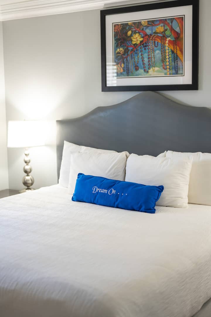 My Southerncomfort At 519 Frenchmen Street 306 - New Orleans, LA