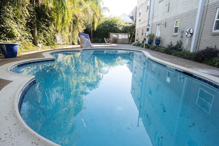 My Southerncomfort At 519 Frenchmen Street! 106 - New Orleans, LA