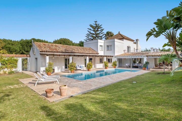 Villa Los Pinos - Sotogrande - San Roque