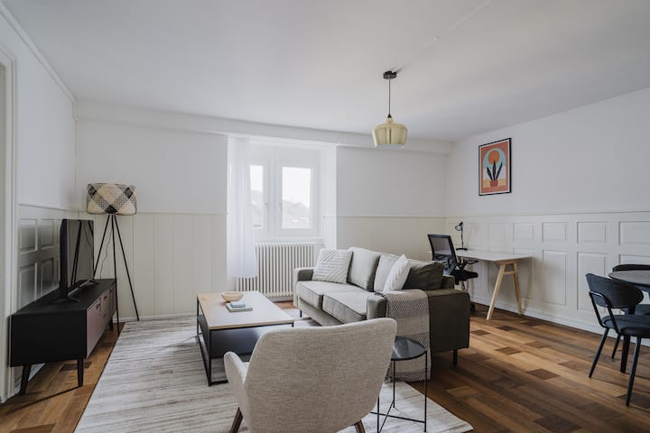 Blueground | Enge, W/d, Nr Market & Old Town - Zürich