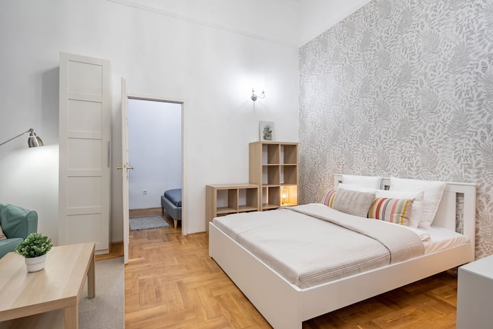 Very Central - Comfy - Quiet Sleep - Budapest