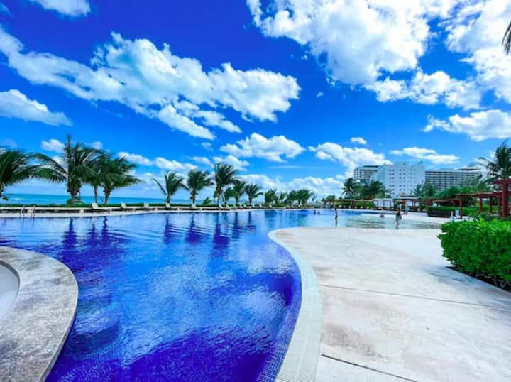 Spacious 3bd Apartment With Pool & Beach In Cancu - Isla Mujeres