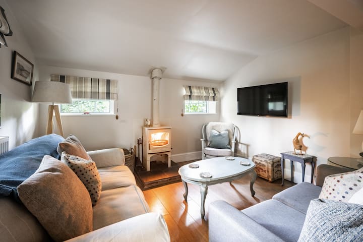 Old Firestation, A Hideaway In Norfolk Countryside - Briston