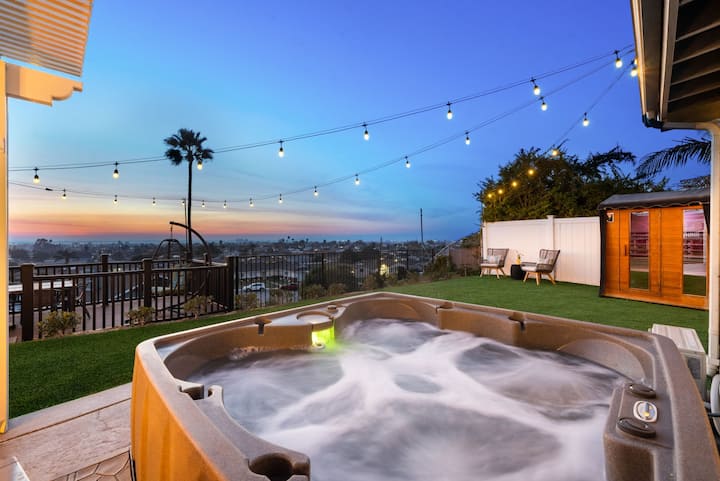 Kid Friendly! Water Views, Rooftop Deck & Hot Tub! - Chula Vista, CA