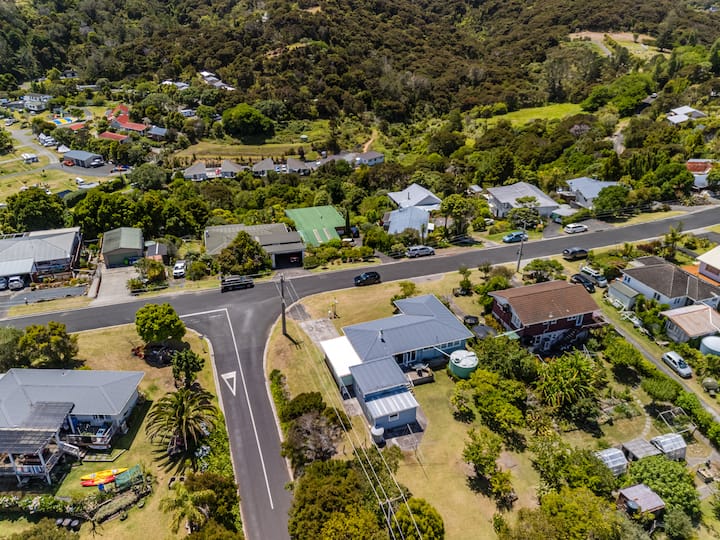 Nana Russell's House - Russell Holiday Home - Russell
