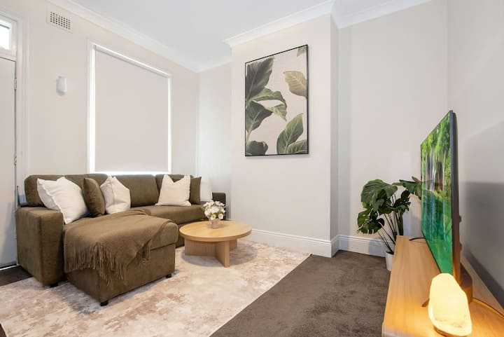 Jack's Urban Terrace 2 - Surry Hills