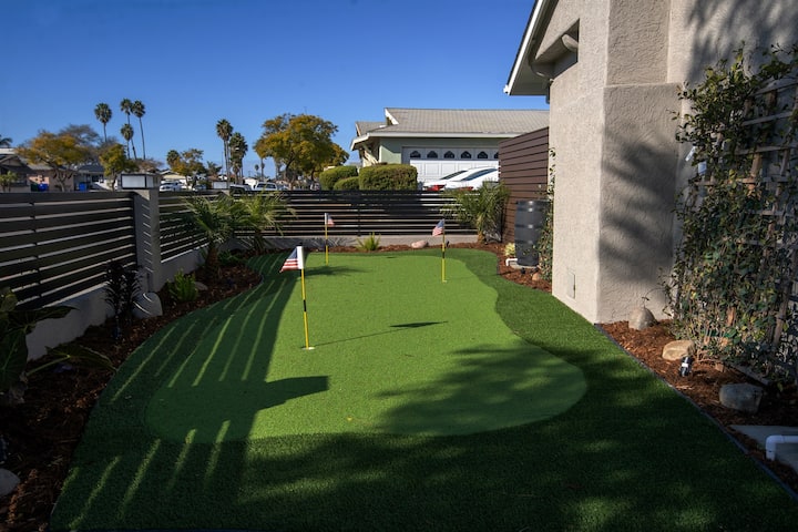 4br Group Retreat W/ Golf Green, Poker & Fire Pit - San Diego
