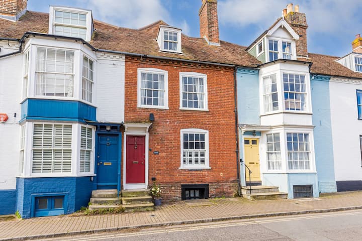 Saddlers Cottage - Lymington